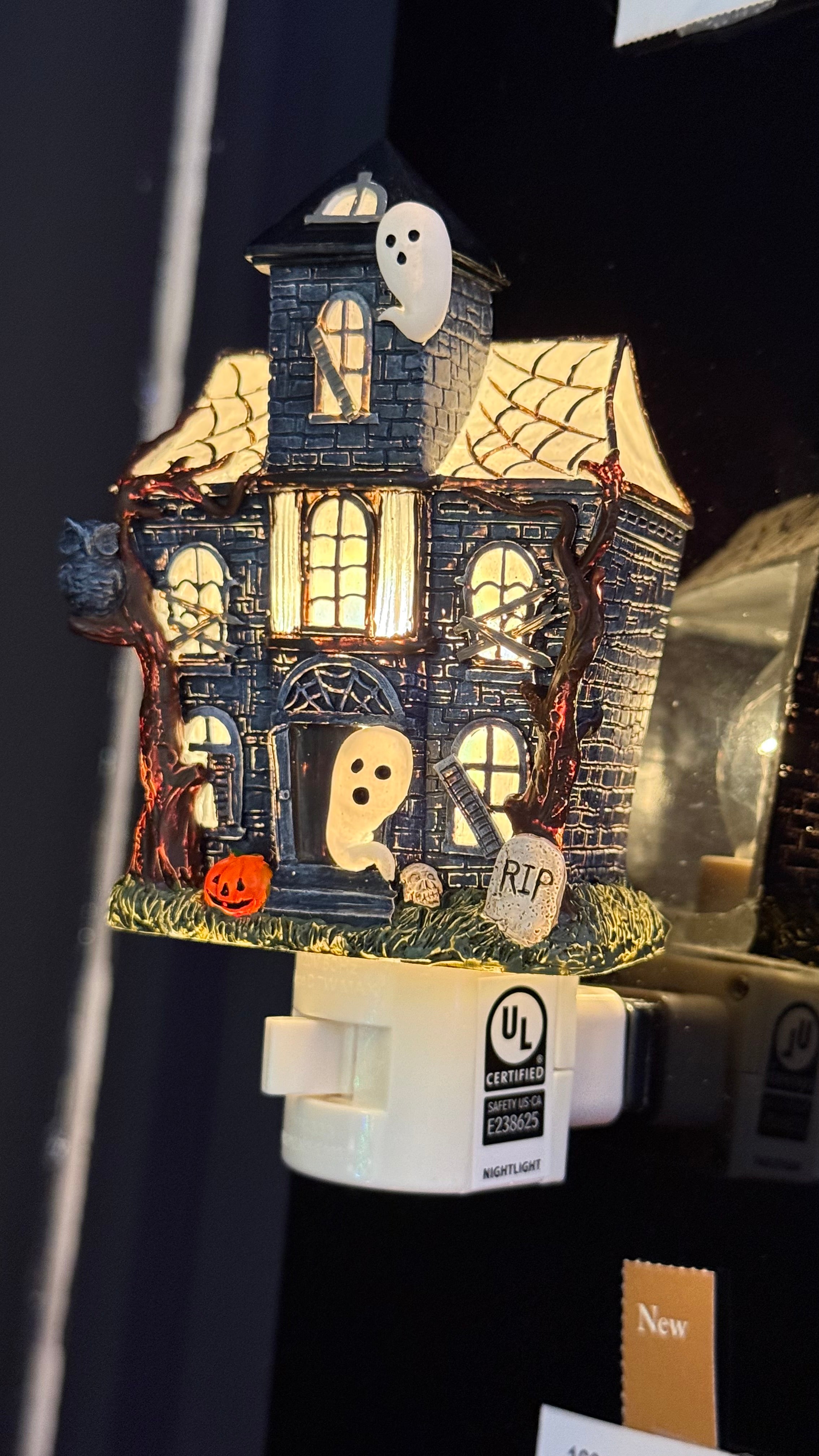 LIGHTED HAUNTED HOUSE NIGHT LIGHT – Purple Box Boutique